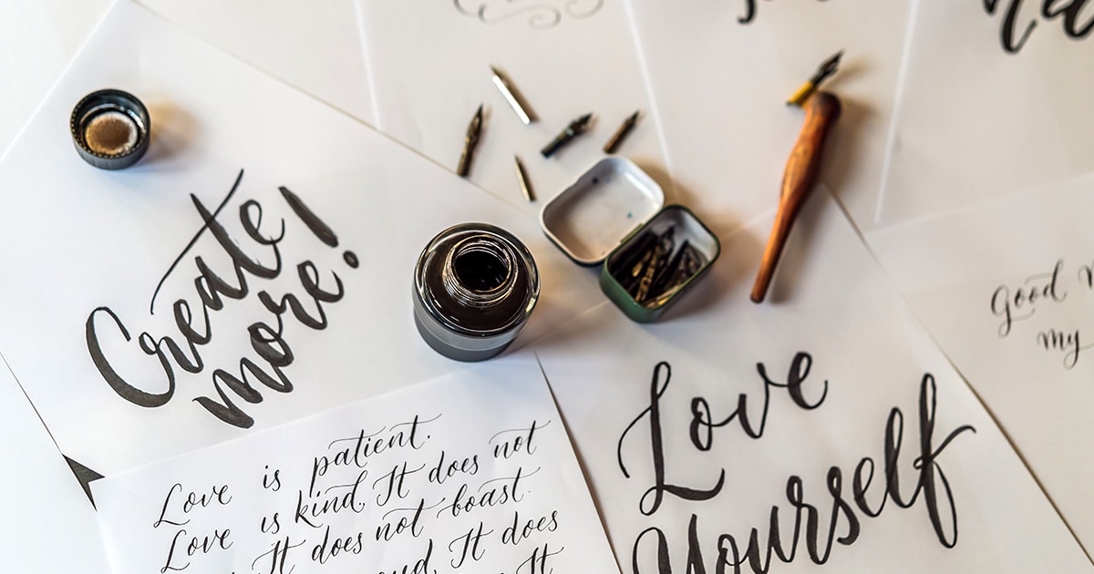 Apprenez à faire de la calligraphie avec ces superbes cahiers d ...